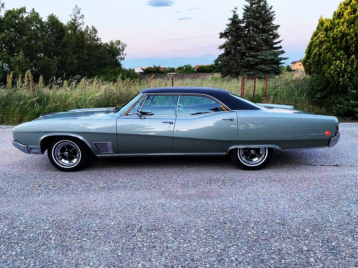 1968 Buick Wildcat 4 Door